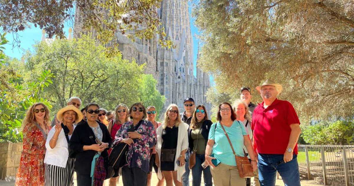 Lawatan Sehari Penuh Sagrada Familia & Montserrat dengan Pickup - Klook Amerika Syarikat